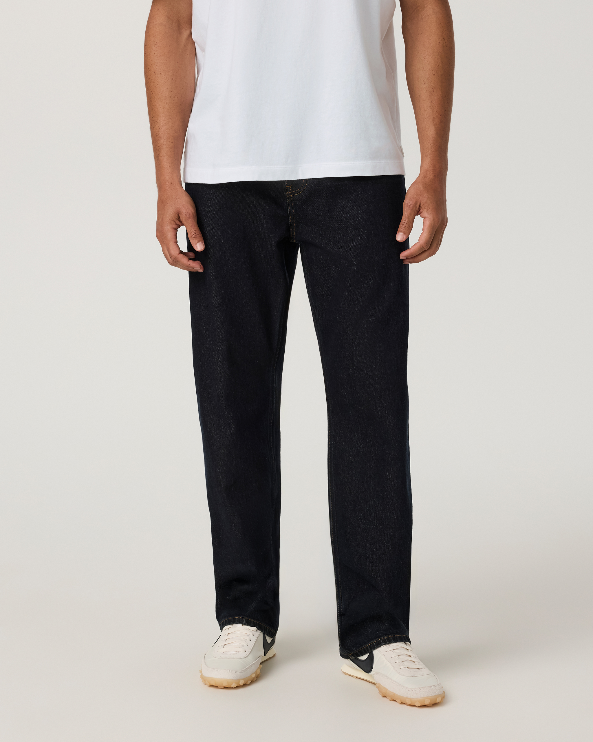 GOLDEN GOOSE crewneck cotton t-shirt with contrast logo and dropped shoulders